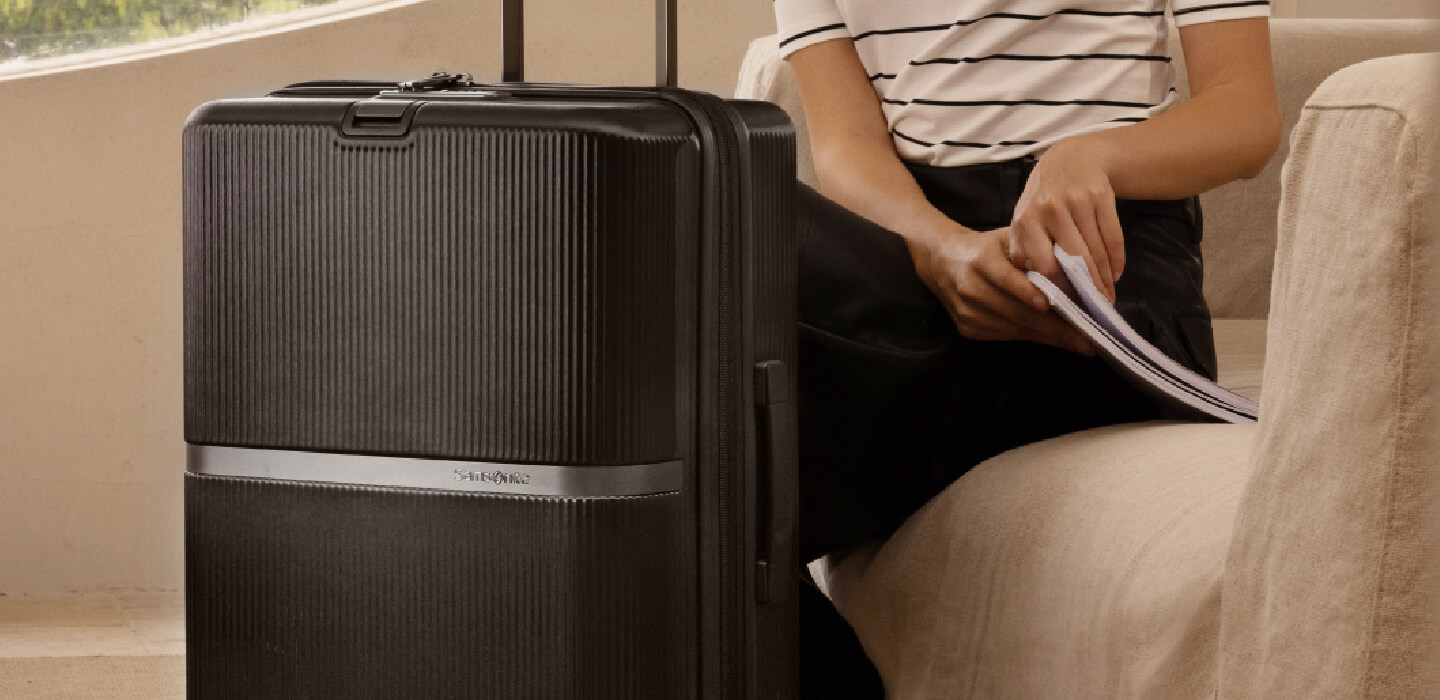 SAMSONITE & AMERICAN TOURISTER